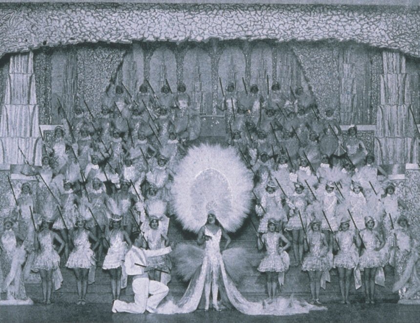 Le Moulin Rouge : sous les jupons, la liberté - Les Confettis